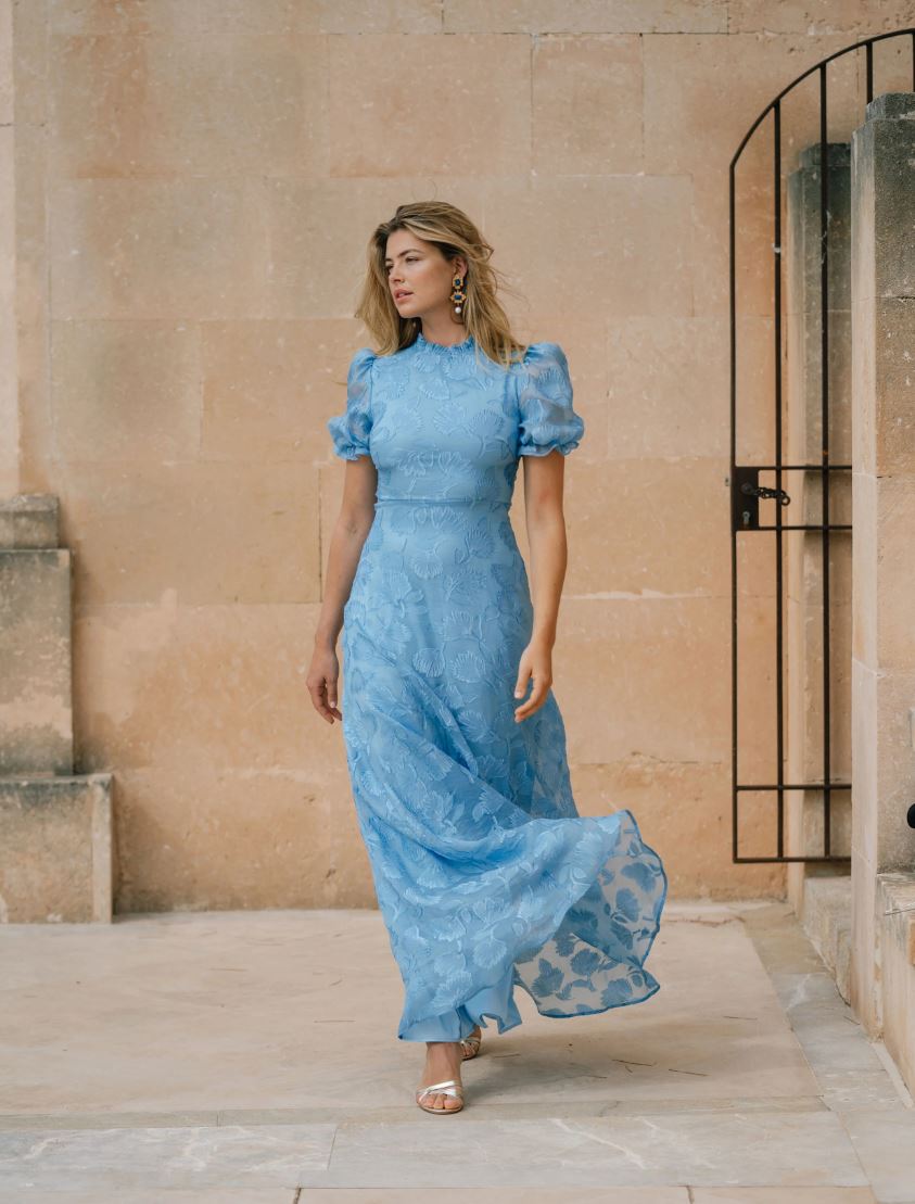 Kjoler til bryllup: Perfekt til deg som er bryllupsgjest | MinMote